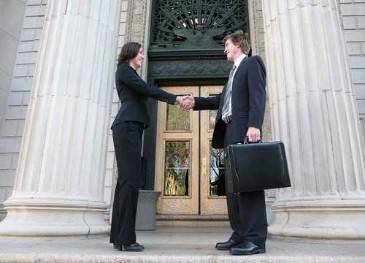 Choosing a Bus Accident Attorney | Paukert & Troppmann